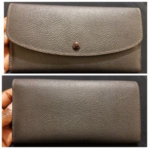 Bags | Auner Leather Classic Wallet | Poshmark